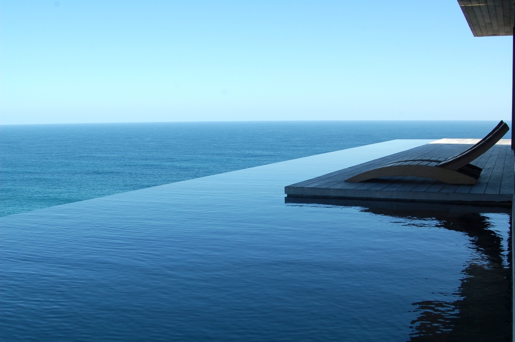 Island Pools - Infinity Pools